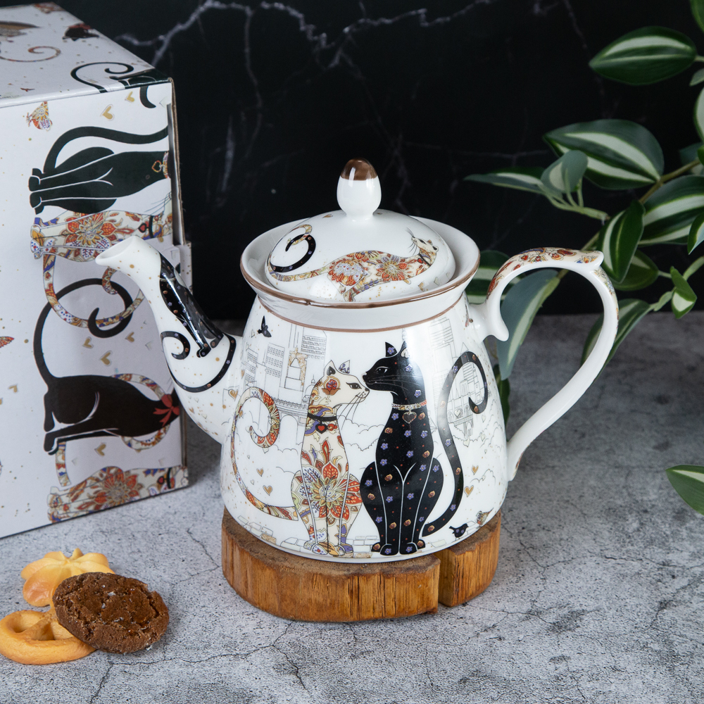 Teapot from the Cats series | S-gifts.com